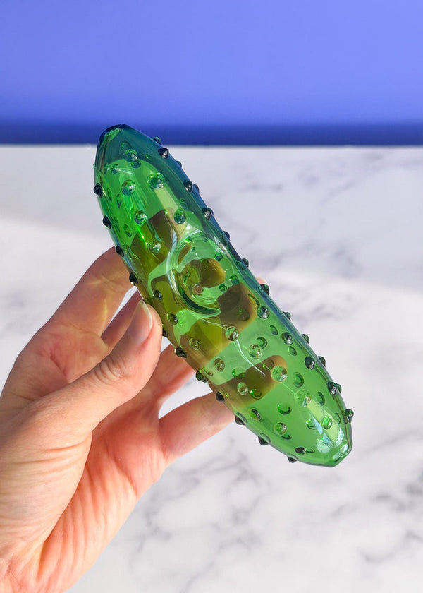 Pickle Pipe – Fun & Durable Glass Hand Pipe for Smooth Smoking - Danu ...